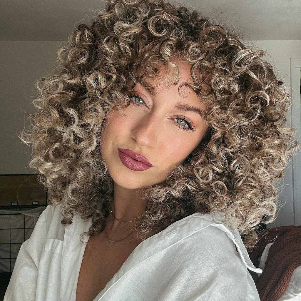 19+ Prettiest 3B Curly Hairstyles for Serious Volume